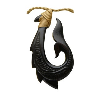Hawaii Hawaiian Makau Bone Fish Hook Whale Tail Pendant Necklace - Etsy