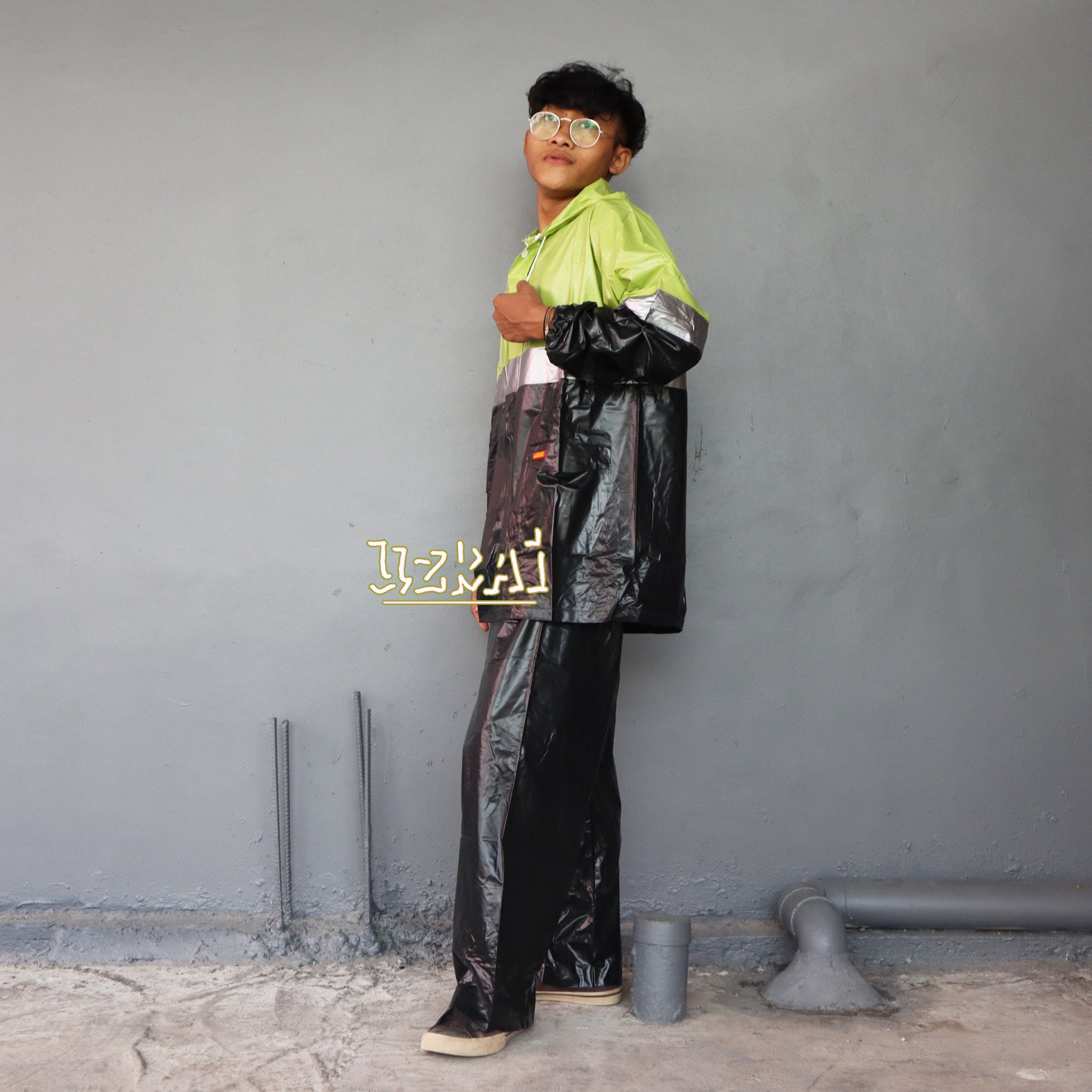 Raincoat Jacket and Pants With Zipper and Hood PVC Rainsuit Material ...