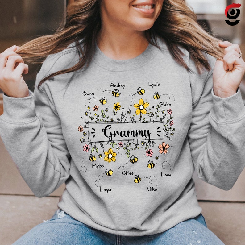 Personalized Grandma Shirt, Custom Grandma Floral Bee With Kidnames ...