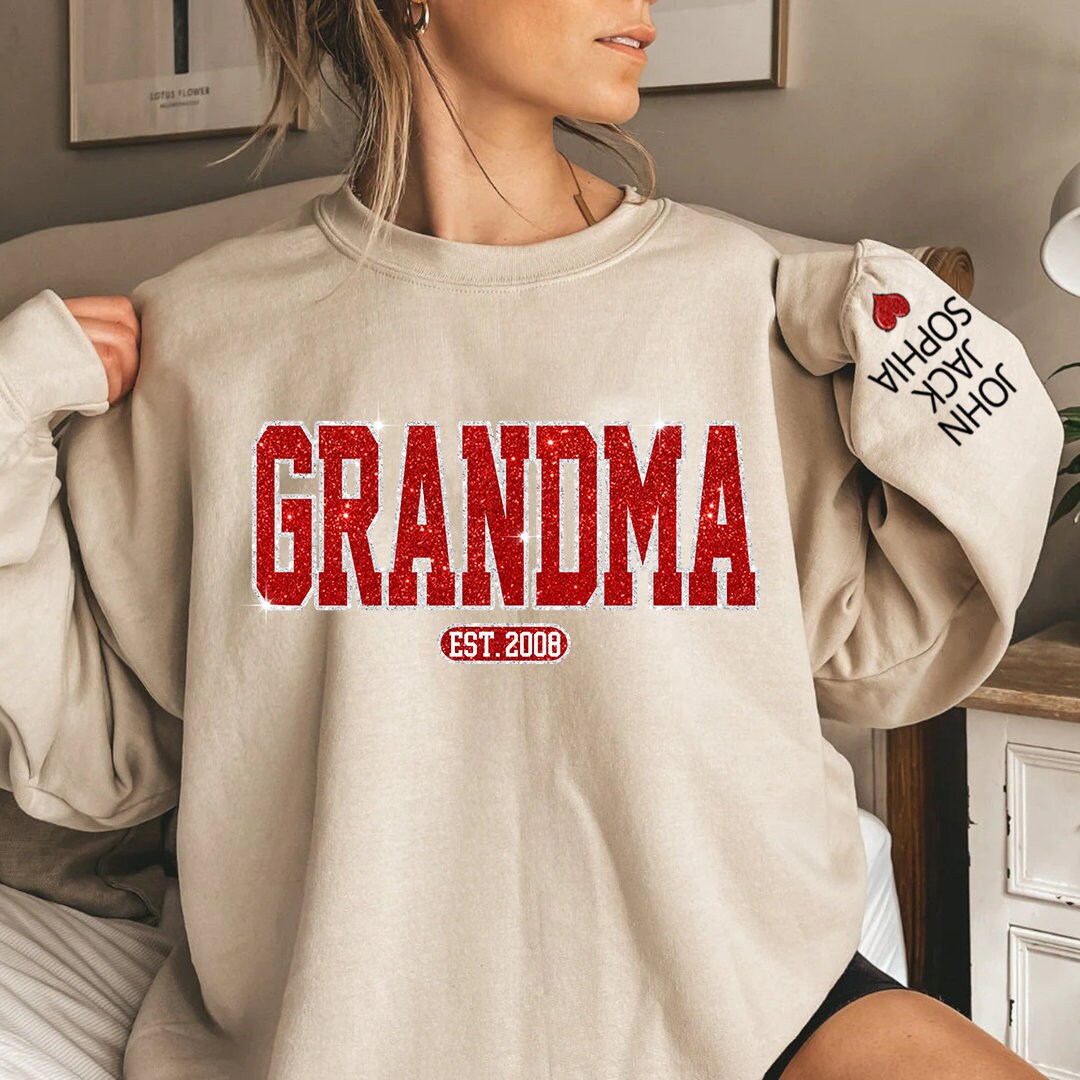 Custom Glitter Grandma Est Sweatshirt, Christmas Grandma Sweatshirt ...