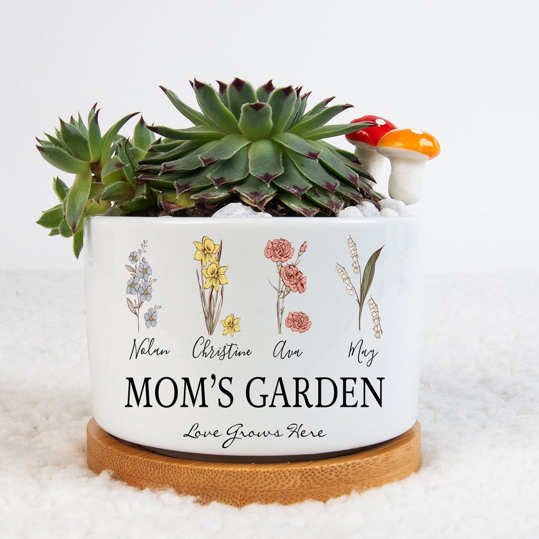Custom Mom's Garden Plant Pot, Mother's Day Gifts, Mama Flower Pot ...