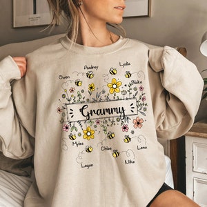 Personalized Grandma Shirt, Custom Grandma Floral Bee With Kidnames ...