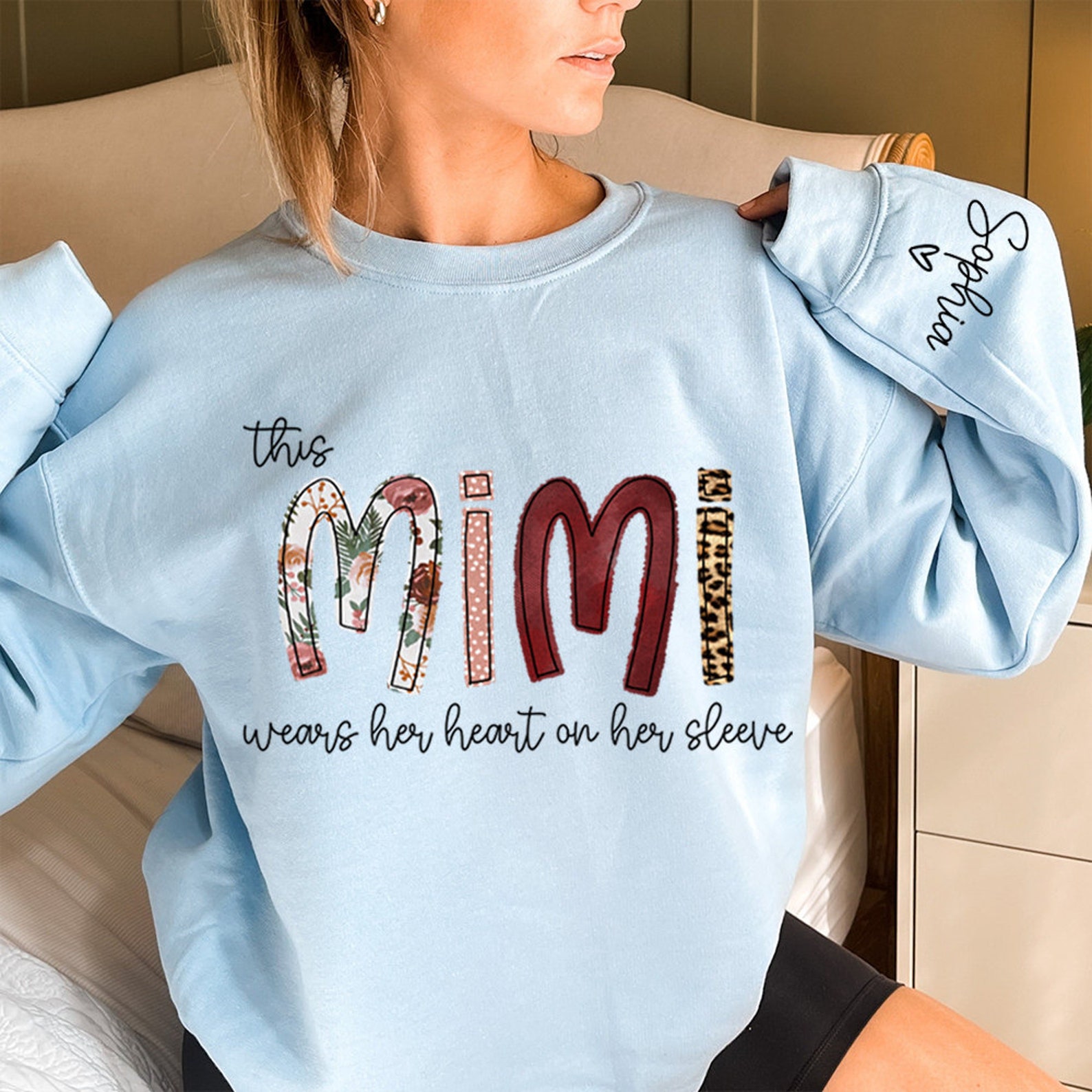 This Mimi Wears Her Heart on Her Sleeve Sweatshirt, Christmas Mimi ...