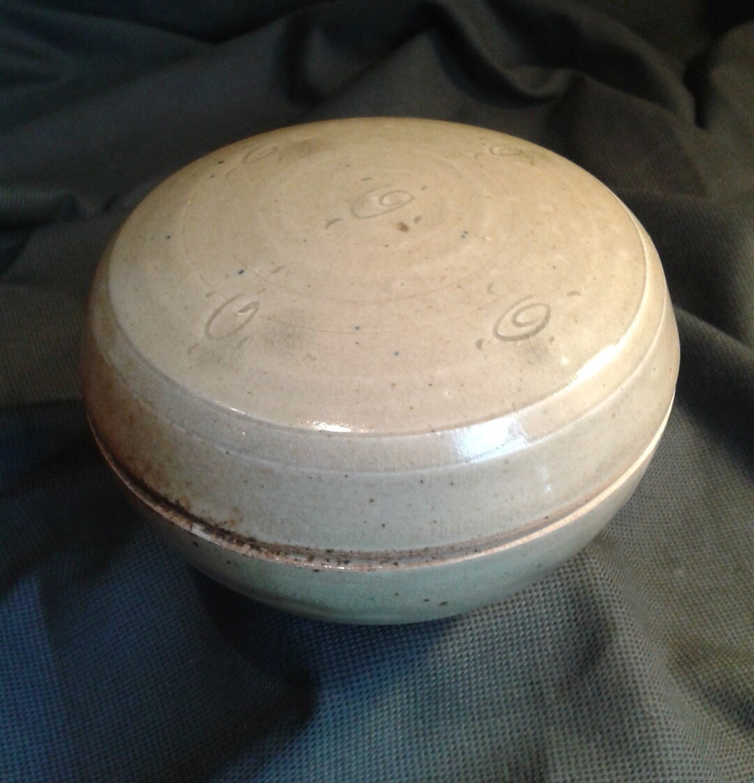 Leach Pottery Celadon Studio Pottery Lidded Pot / Box - Etsy