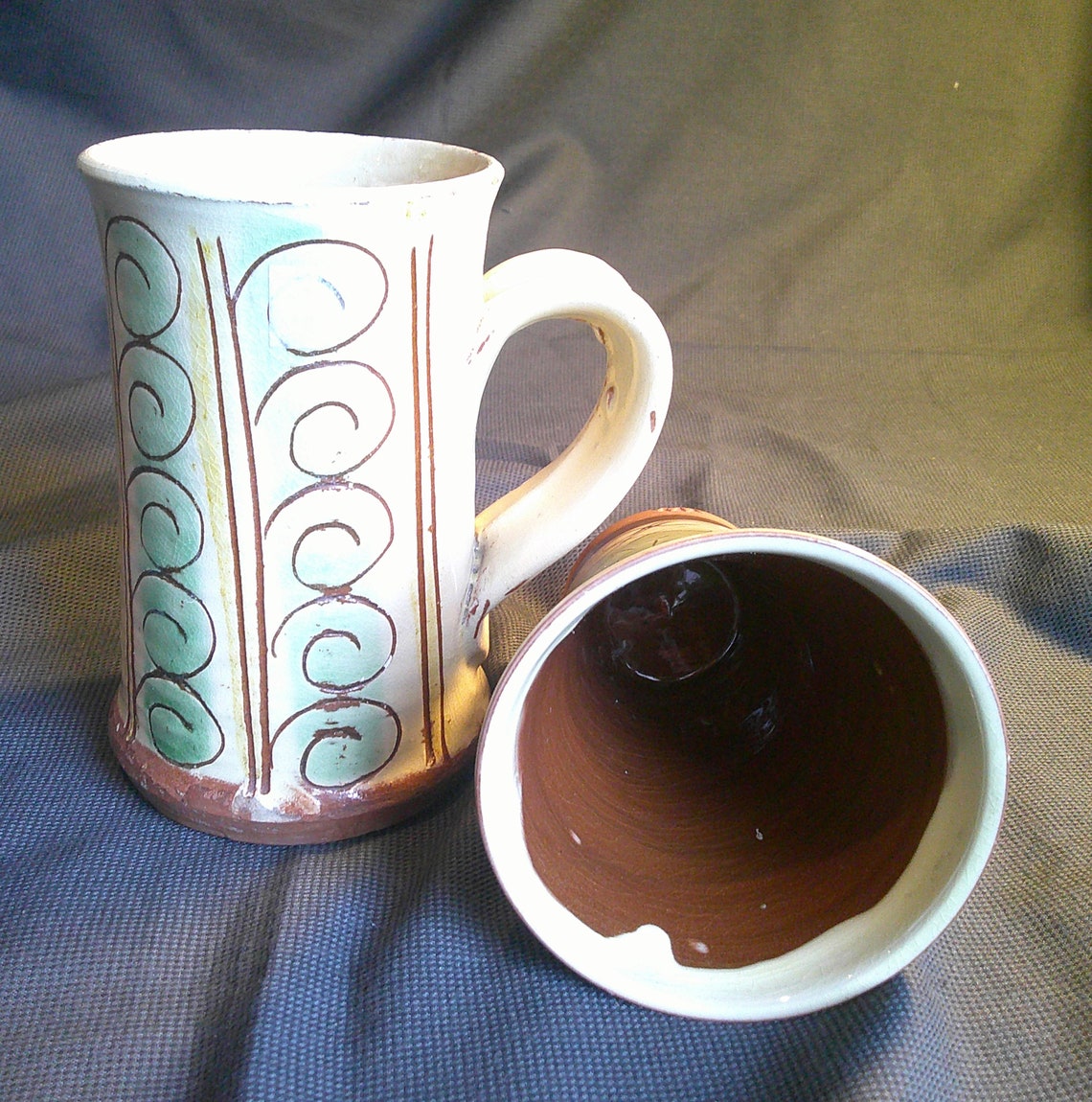 Mary Wondrausch Beaker and a Studio Pottery Slipware Tankard / Mug ...