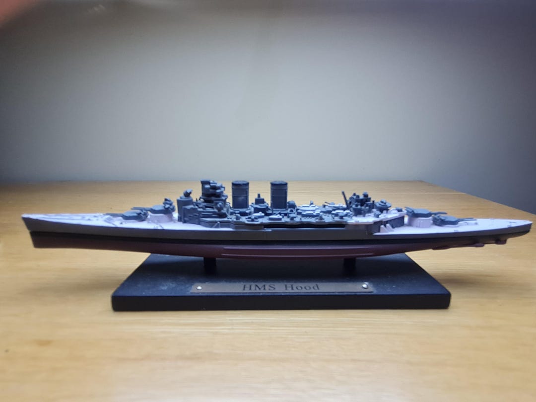 Vintage Model of HMS Hood - Etsy
