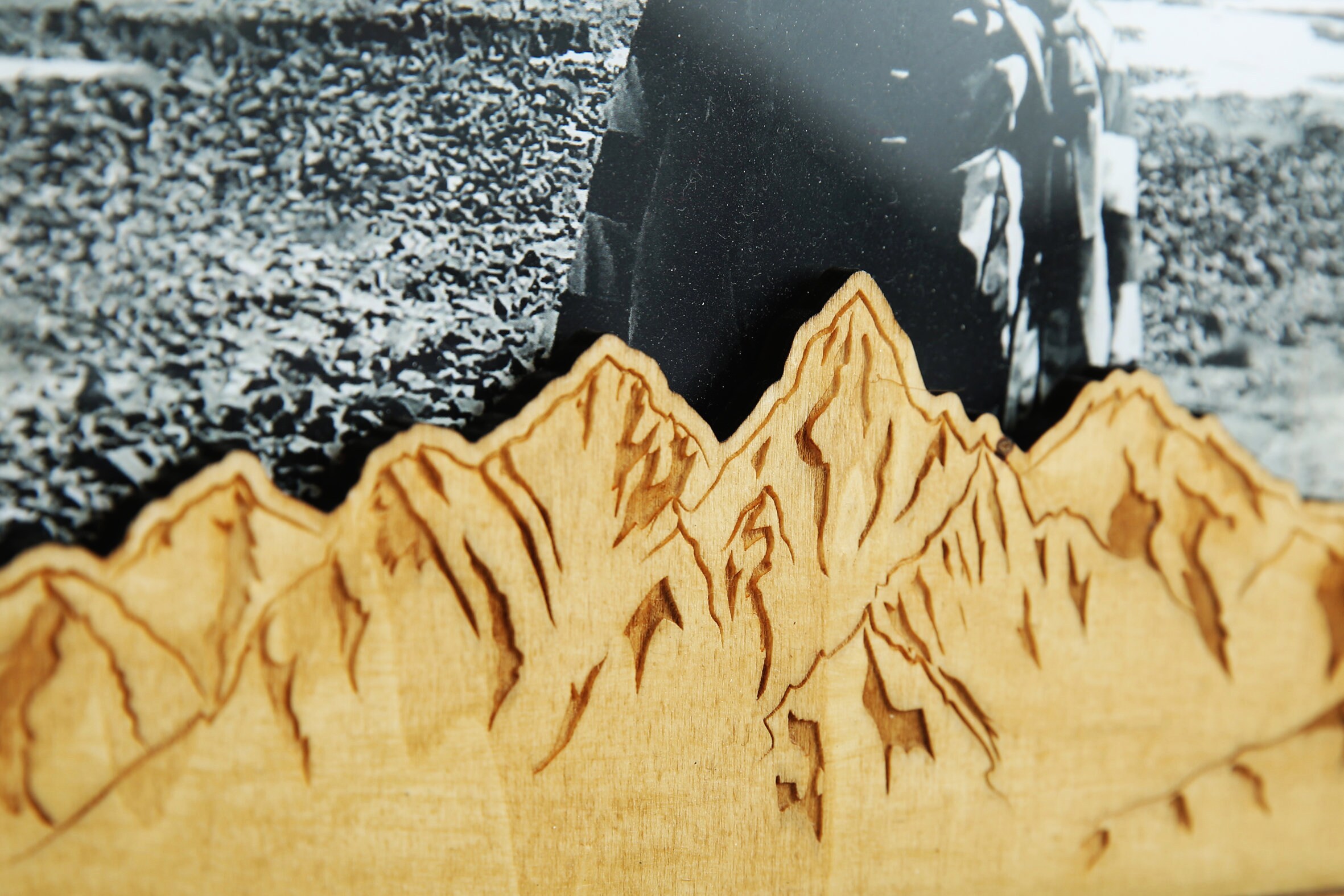 Wooden Wall Photo Frame With Calendar mountain Wall Photo Frame With ...