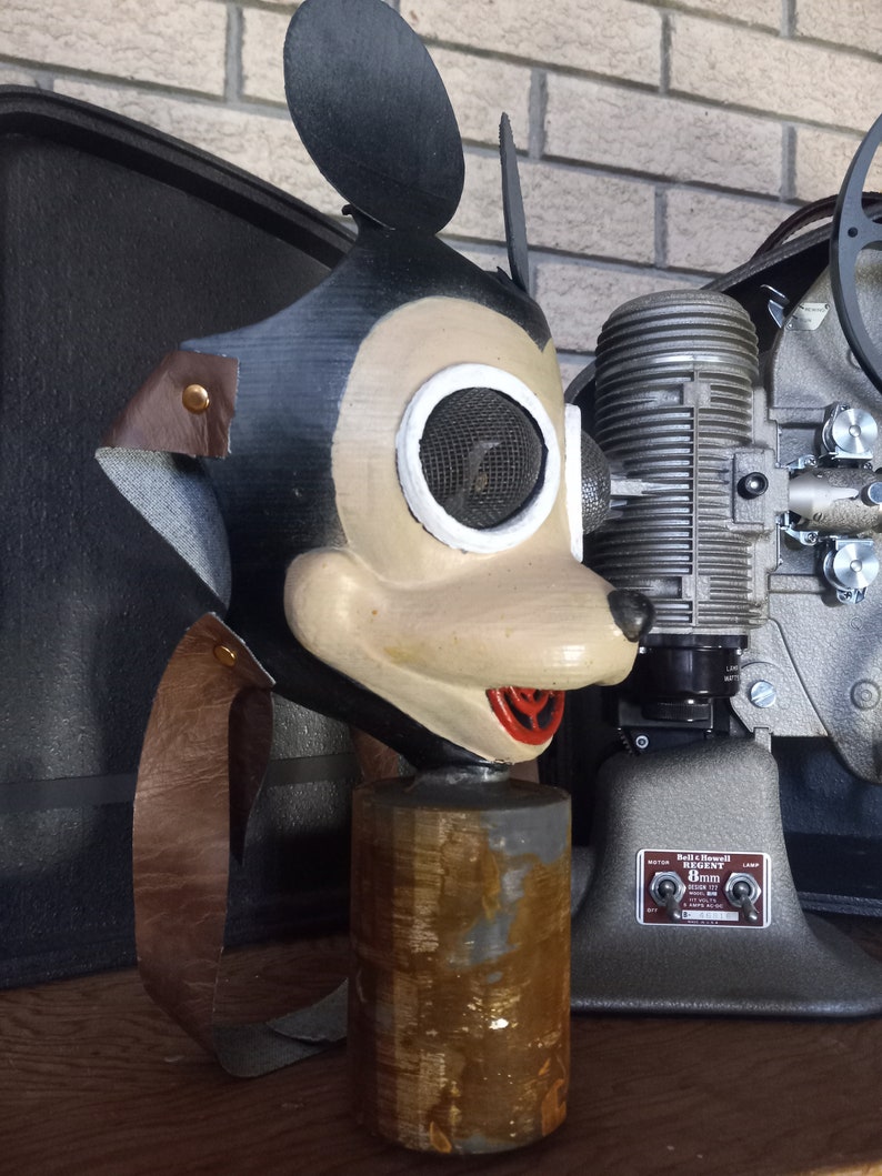 Mouse Child's WW2 Gas Mask Display Replica - Etsy Australia