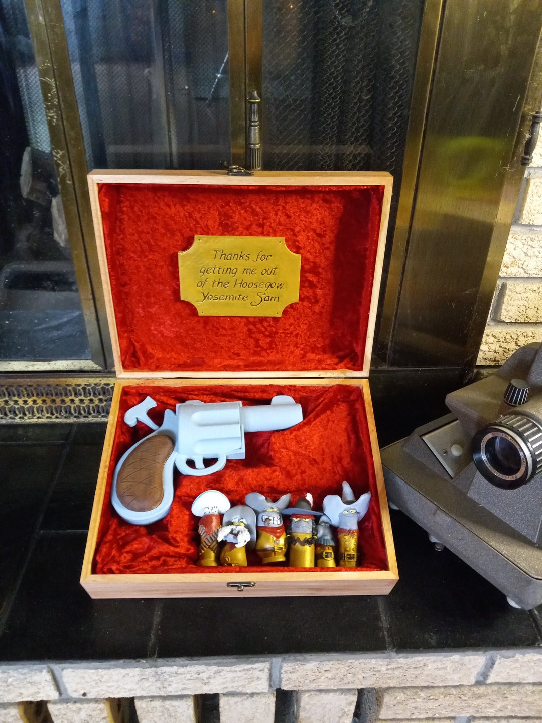 Roger Rabbit Cartoon Revolver Prop Set - Etsy