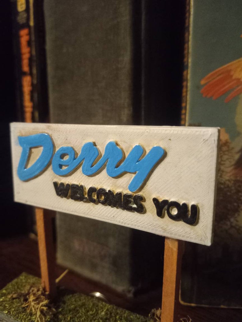 Pennywise Stephen King's IT Horror Display Handmade Sign - Etsy