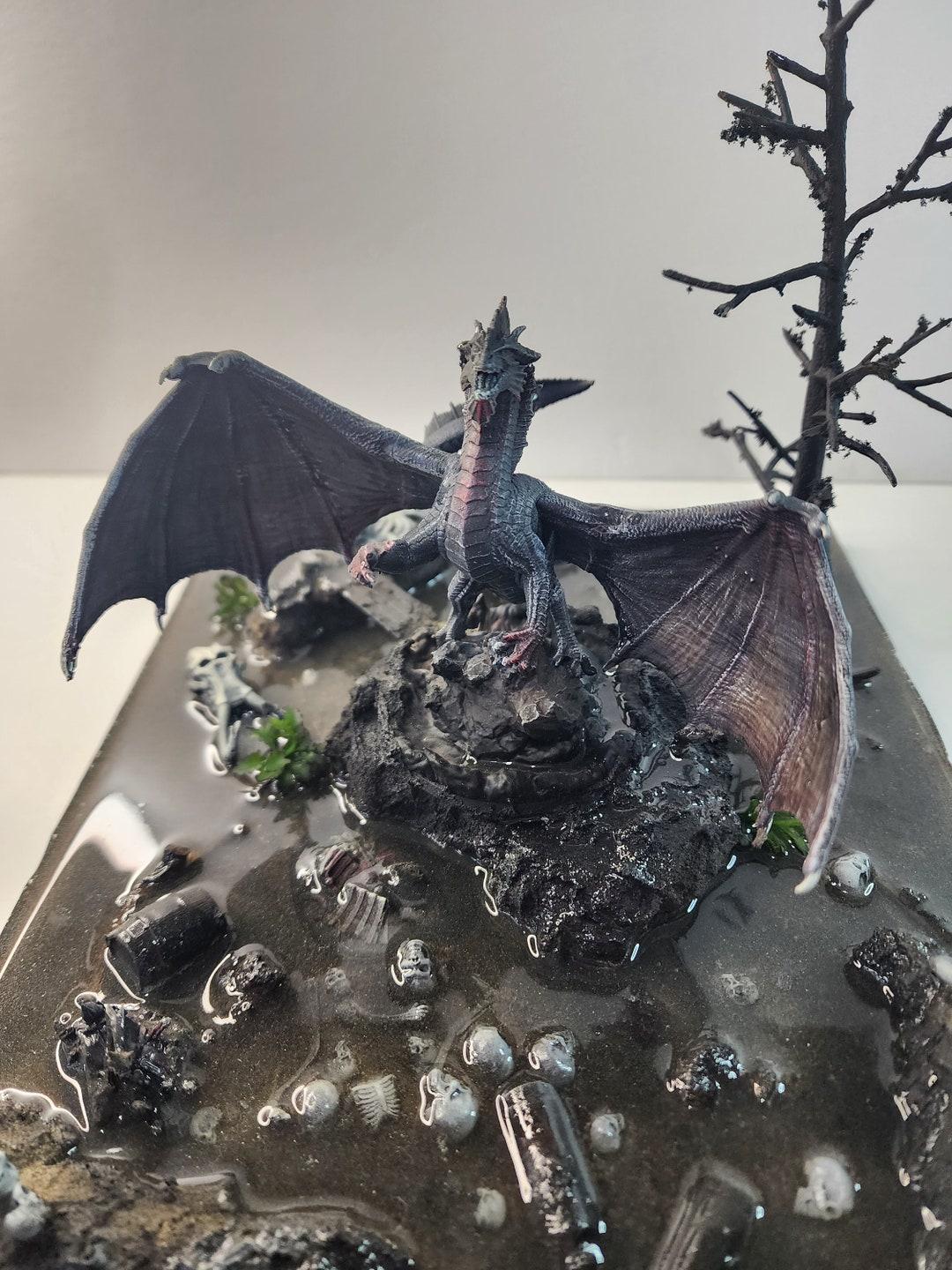 Dragon's Den Fantasy Diorama, 3D Print Dragon and Bones. - Etsy