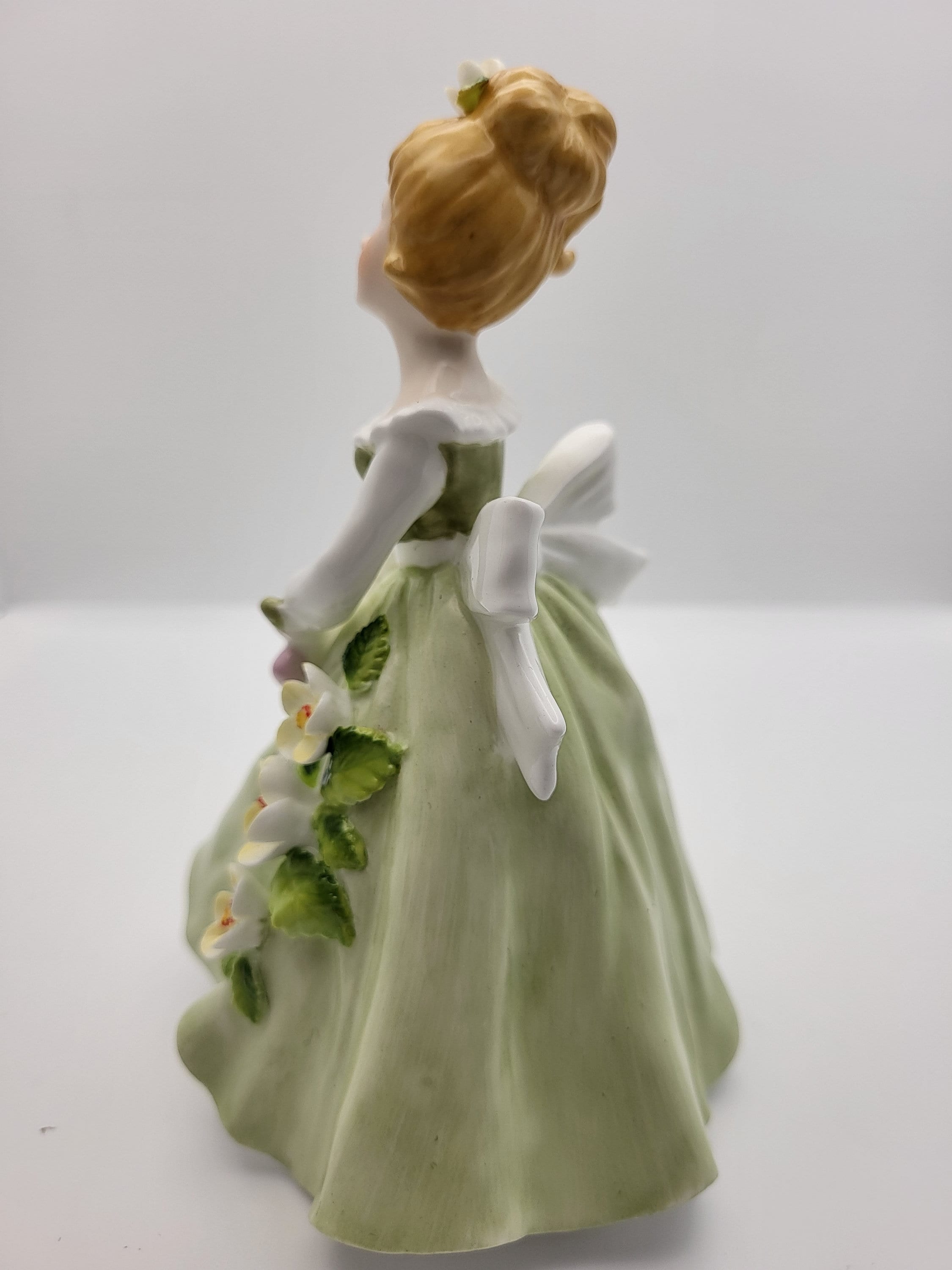 Maruri Masterpiece Beautiful Woman Figurine Made of Bone China - Etsy