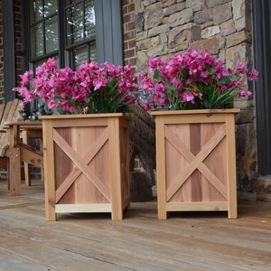 Large Farmhouse Planter High Quality Build and Materials - Enclosed ...