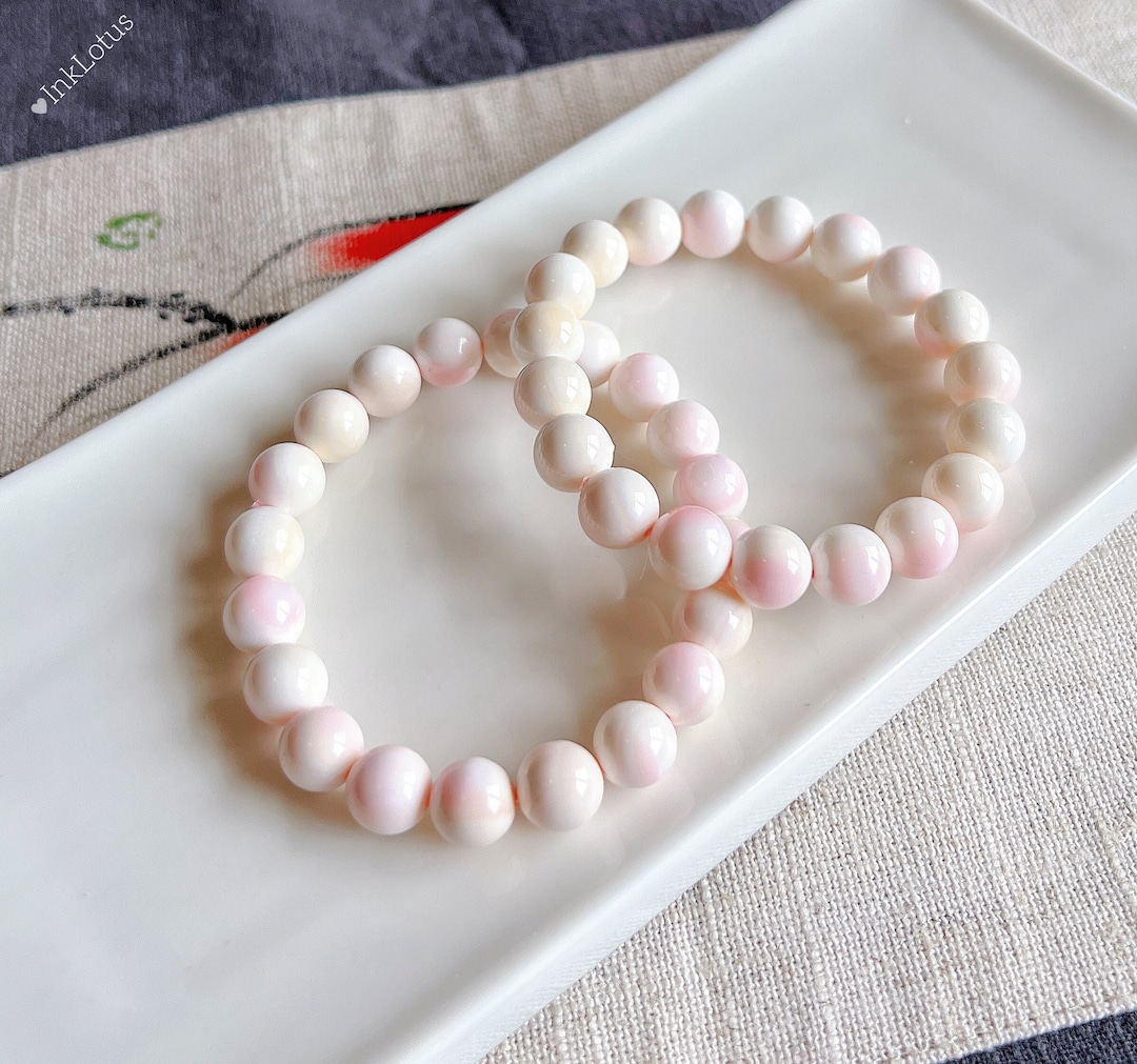 Queen Conch Shell Bracelet: 9.5mm Baby Pink Sea Shell Beads - Etsy