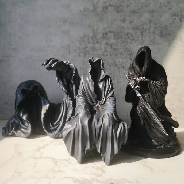Gothic Statue - Etsy