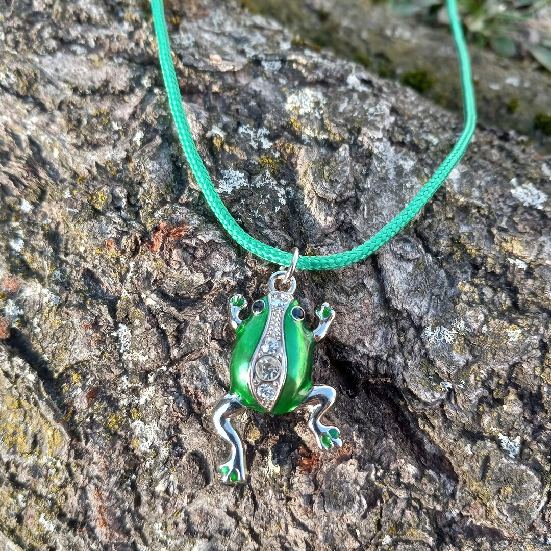 Green Frog Charm Adjustable Sliding Knot Green Paracord Necklace - Etsy