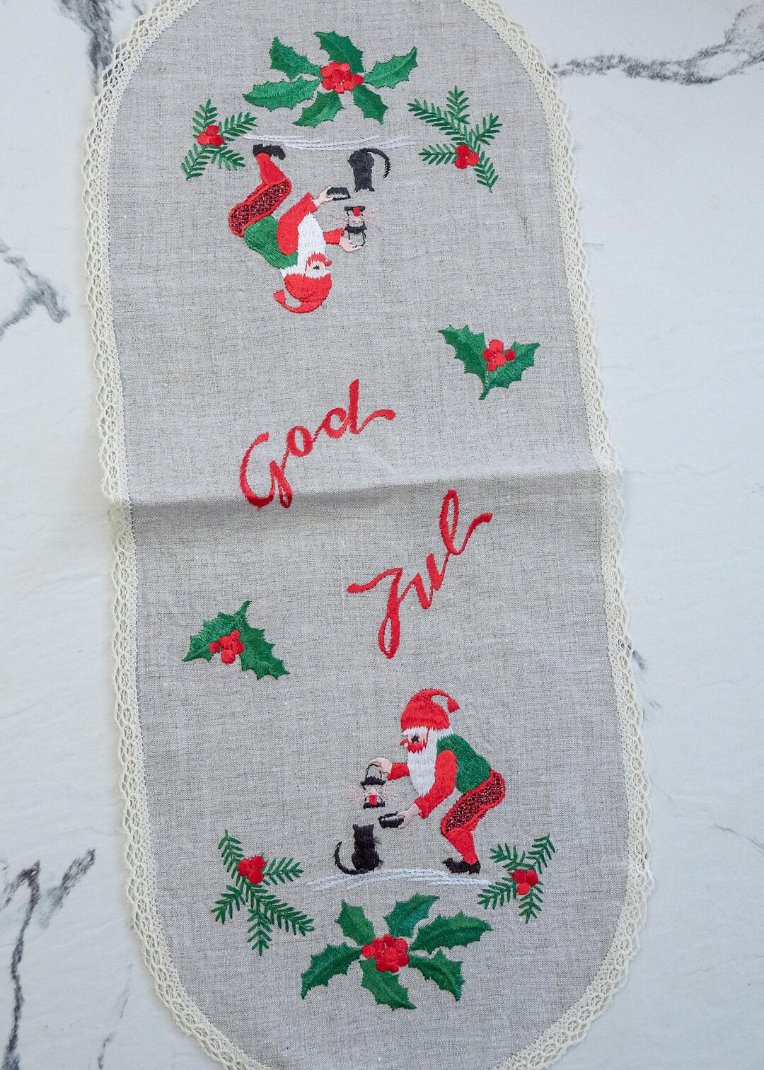 Retro Vintage Norwegian Christmas Table Runner Traditional Embroidered ...