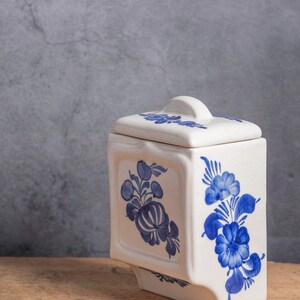 Vintage Salt Wall Pocket Container With Wood Lid Farmhouse Kitchen ...