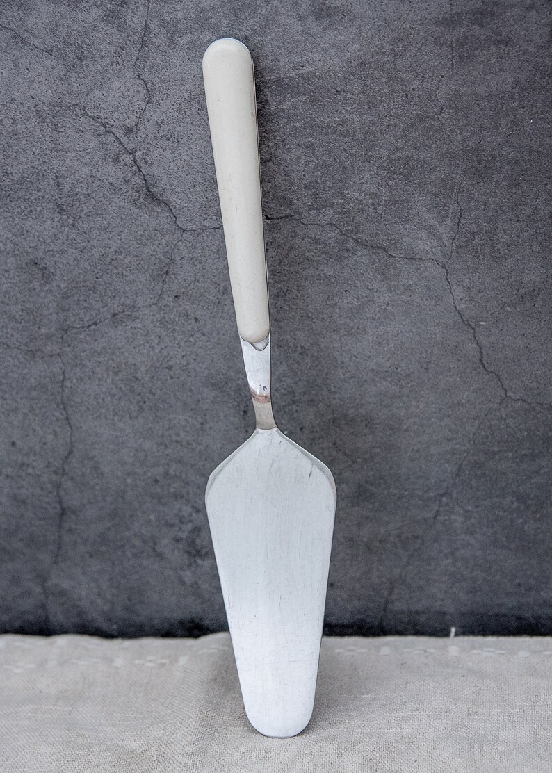 Vintage Cake Server Mid-century Cake Knife Tart Slice Serving Tool ...