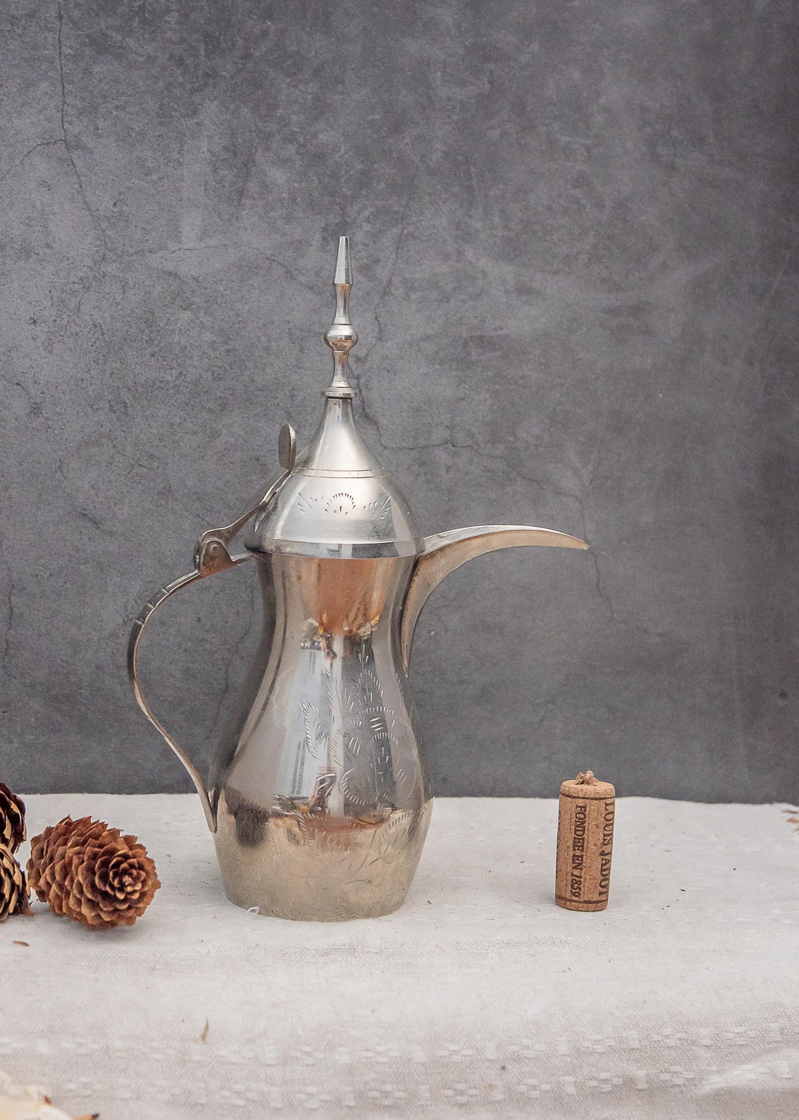 Vintage Teapot Arabic Middle Eastern Dallah Coffee Pot Metal Jug Coffee ...