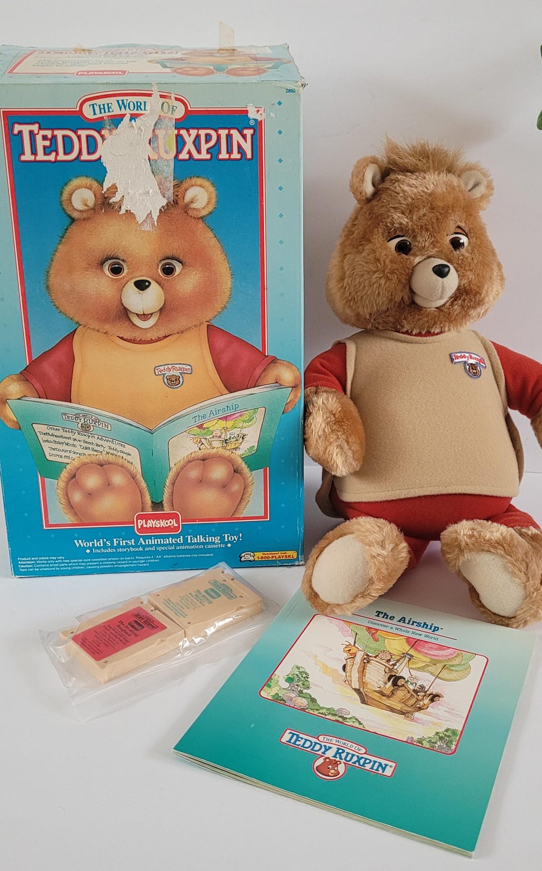 Teddy Ruxpin Vintage Bear in Original Box 2 Cassettes and Animation ...