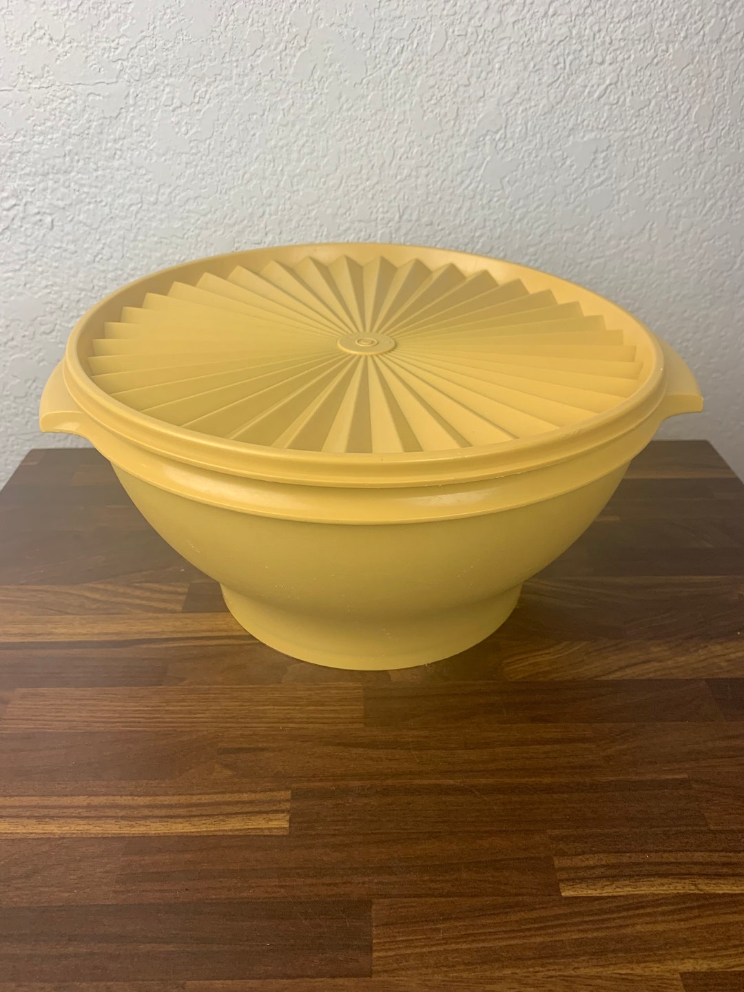 Vintage Tupperware Large Yellow Bowl - Etsy
