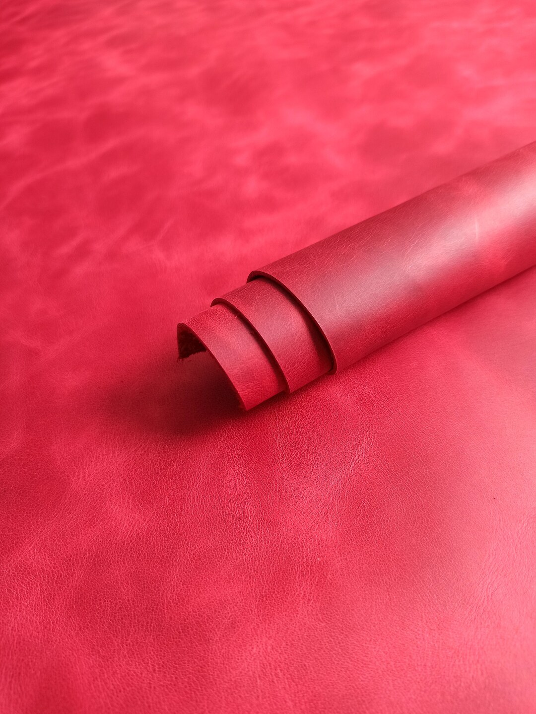 Oil Tanned Leather Red Thickness 14-16mm 3-4 Oz Pull - Etsy