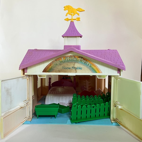 My Little Pony G1 Stable - Etsy
