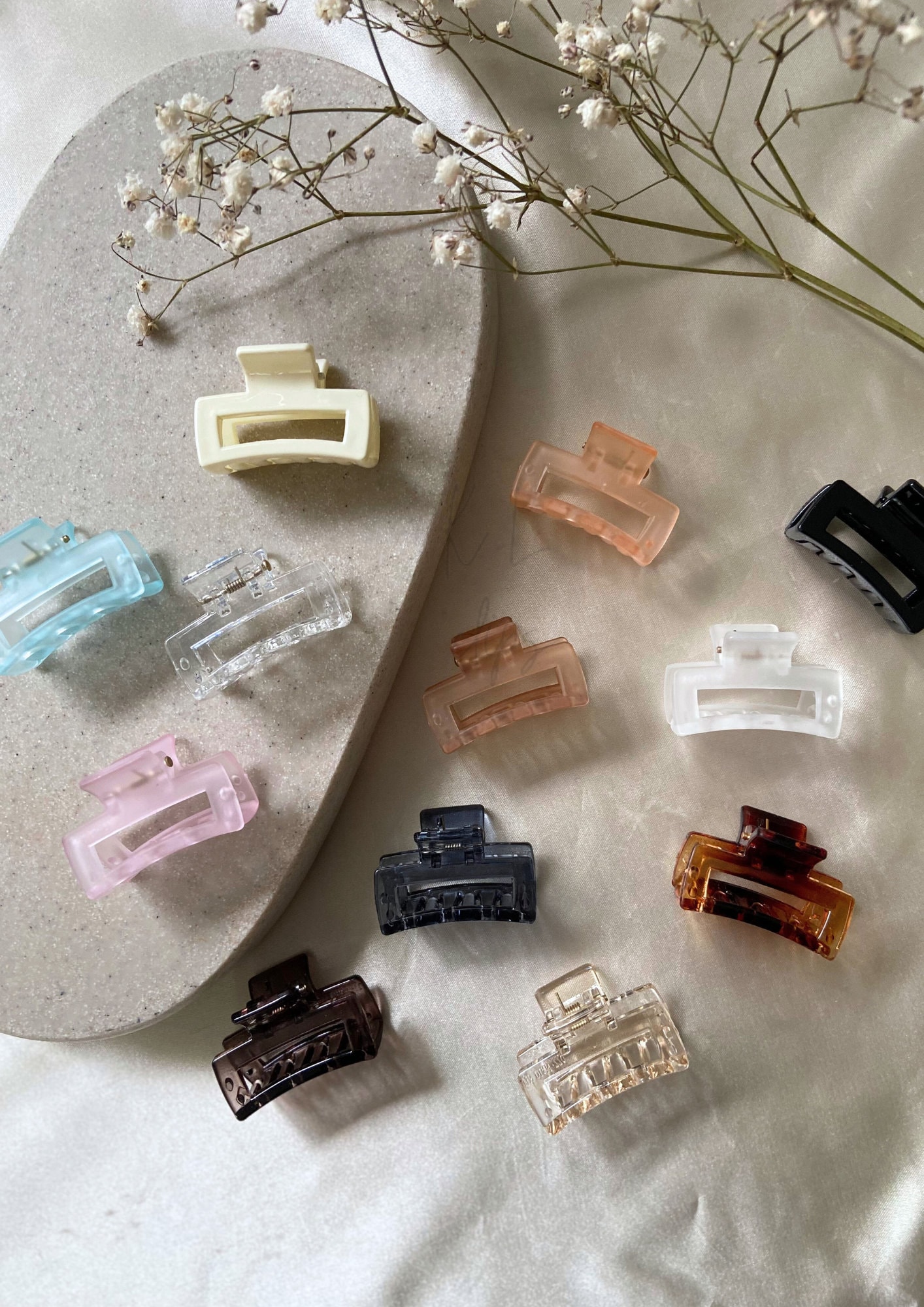 Mini Claw Clips 15 Designs Matte and Clear Clips Minimalist Everyday ...