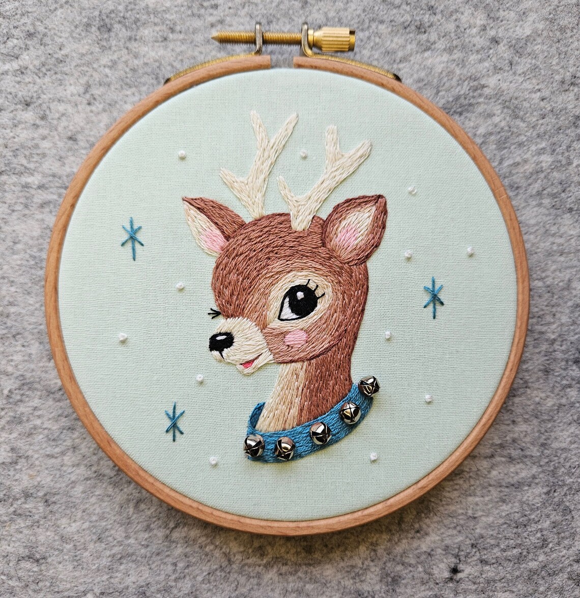 Retro Vintage Reindeer Embroidery | PDF Pattern | Christmas | Beginner ...