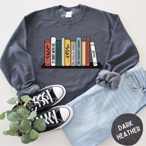 Custom Bookshelf Sweatshirt, Booktok Merch Personalized Books Sweater ...