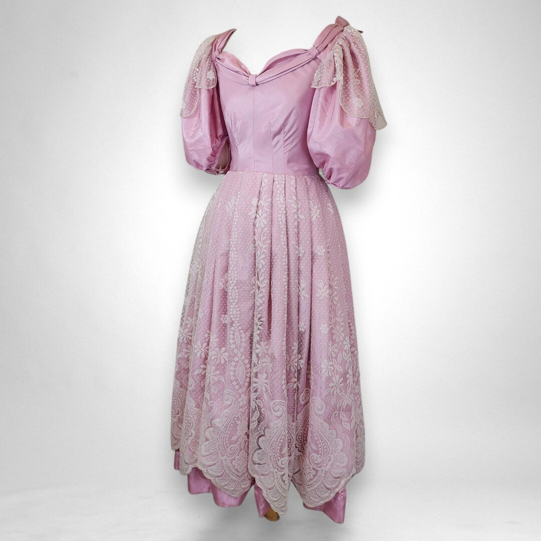 Step Back in Time: One-of-a-kind 1940's Pink Ball Gown - Unique Wedding ...