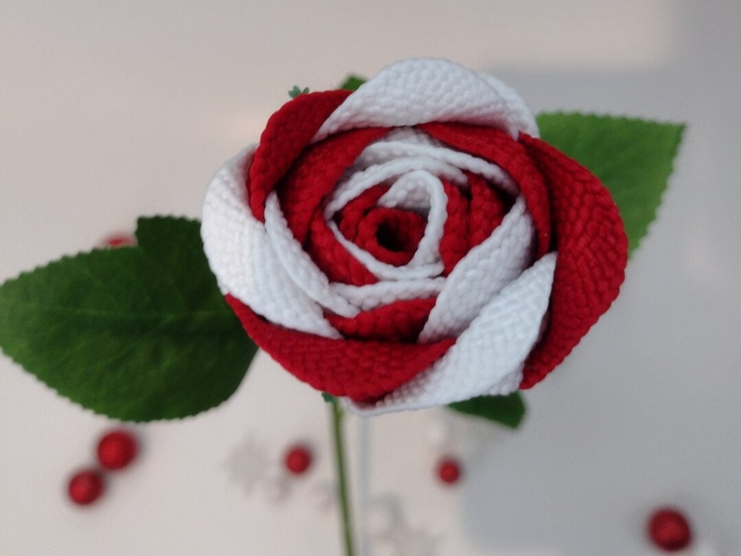 Christmas peppermint Rose - Etsy