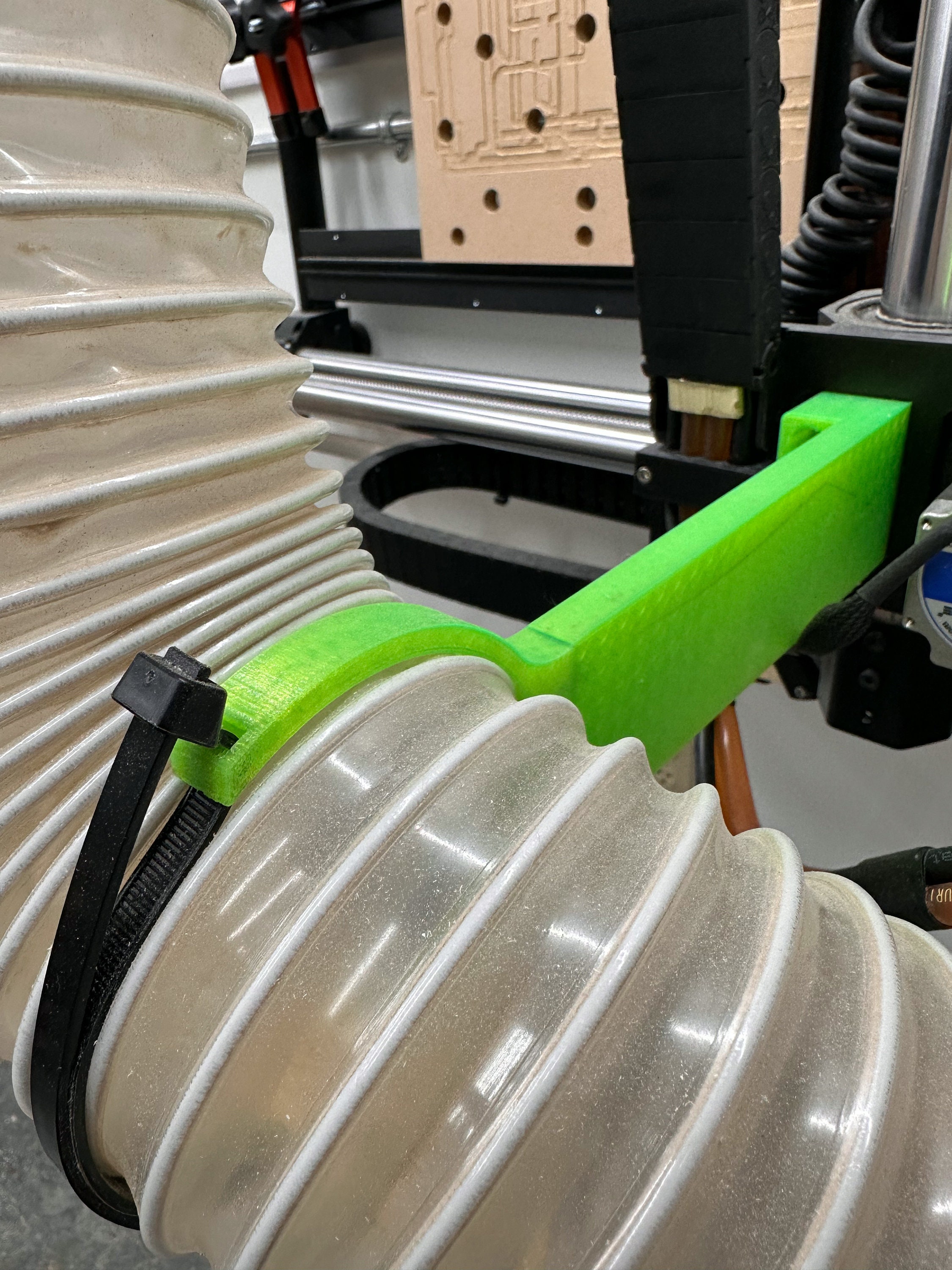Z Axis 4 Inch Flex Hose Mount Bracket Fits Onefinity CNC, STL File for ...