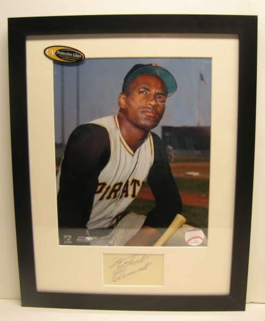 Roberto Clemente Framed Color Photo With an ORIGINAL Autograph With ...