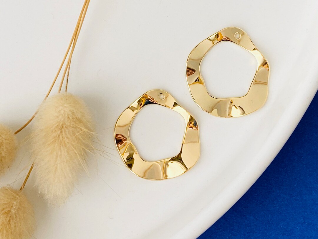 2 Wavy Pendants, Connectors, Round, 18k Gold Plated Brass, Gold Plated ...