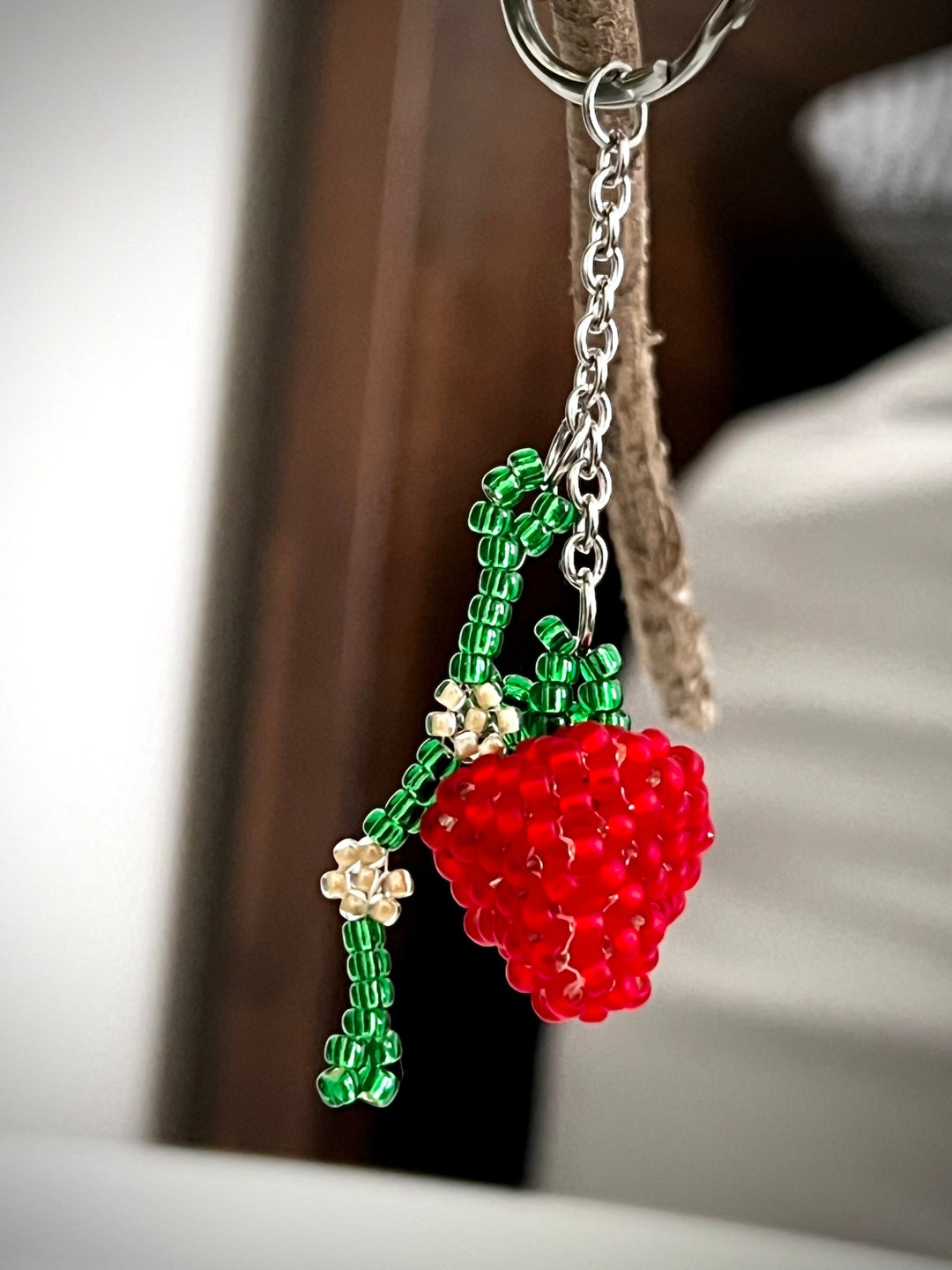 Strawberry Keychain - Beaded Strawberry Keychain With Flowers - Seed ...