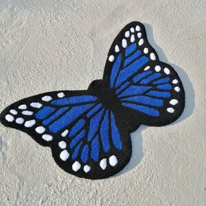 Butterfly Tufted Rug, Handmade Butterfly Shaped Rug for Bedroom,living ...