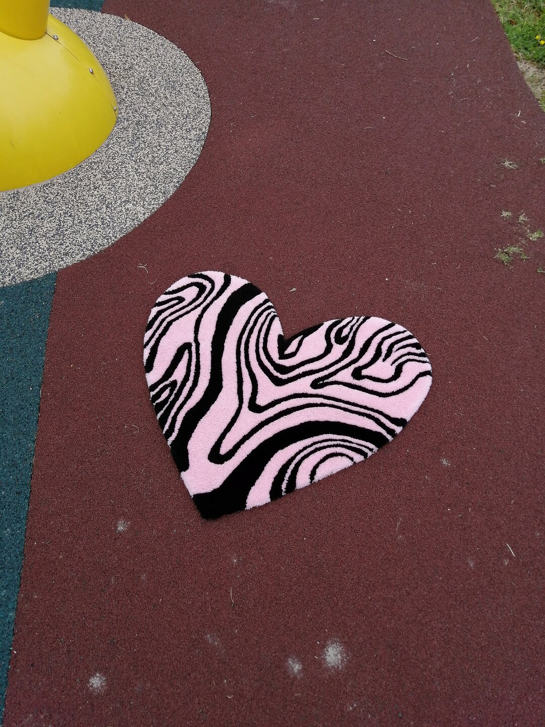 Heart Tufted Rug, Soft Home Decor Carpet, Zebra Printed Carpet for ...