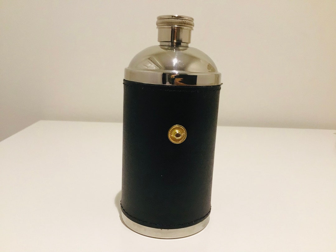 HIP FLASK - Black Leatherette Round Modern Stylish Design Hip Flask ...