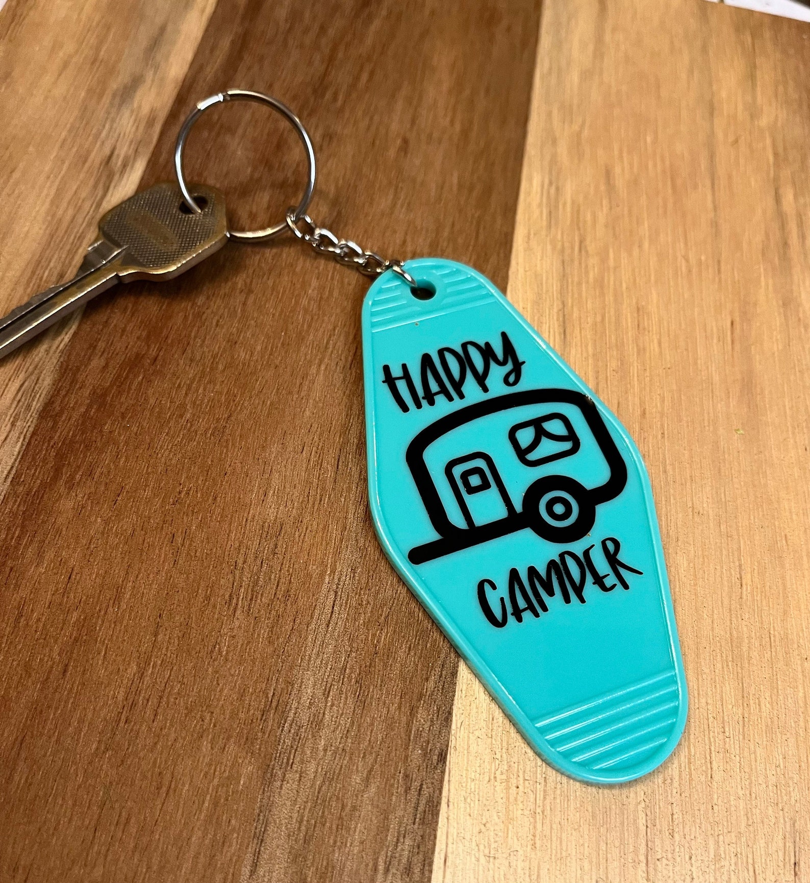 Camper Motel Keychain - Etsy