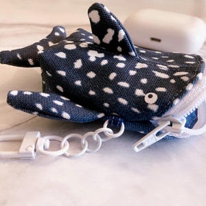 Whale Shark Airpods Case, Air-pod Pro Zipper Keychain Case, Apple ...