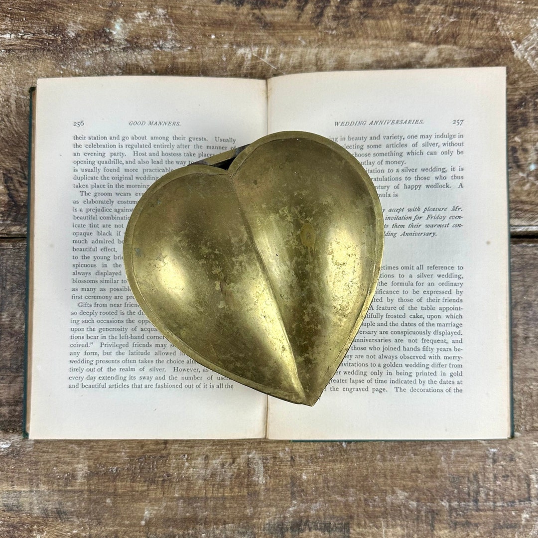 Vintage Brass Heart Box With Hinged Lid - Etsy