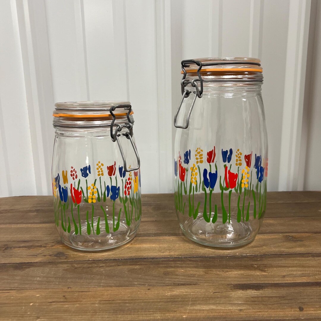 Set of 2 Vintage Glass Flower Jars | Primary Color Glass Hermetic 1L ...