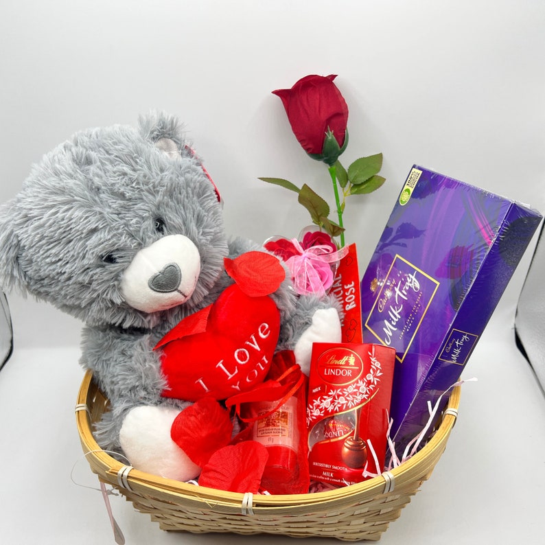 Teddy Bear Hamper - 25cm Soft Plush Bear, Chocolates, Candles, Rose and ...