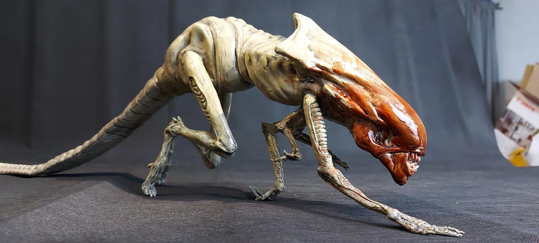 Aliens Queen Chestburster bloody Finished Model 1/1 Life-size Movie ...