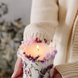 Dry Flowers Candle, Handmade Item, Botanical Candle With Flowers ...