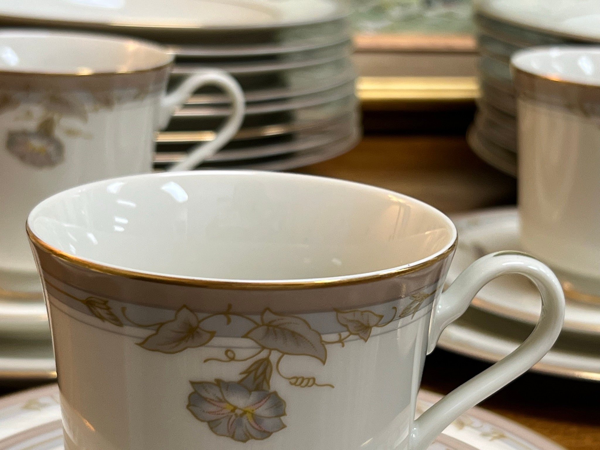 AMAZING Mikasa China Set Grande Ivory L5505 GLORIA. 40 Pieces - Etsy