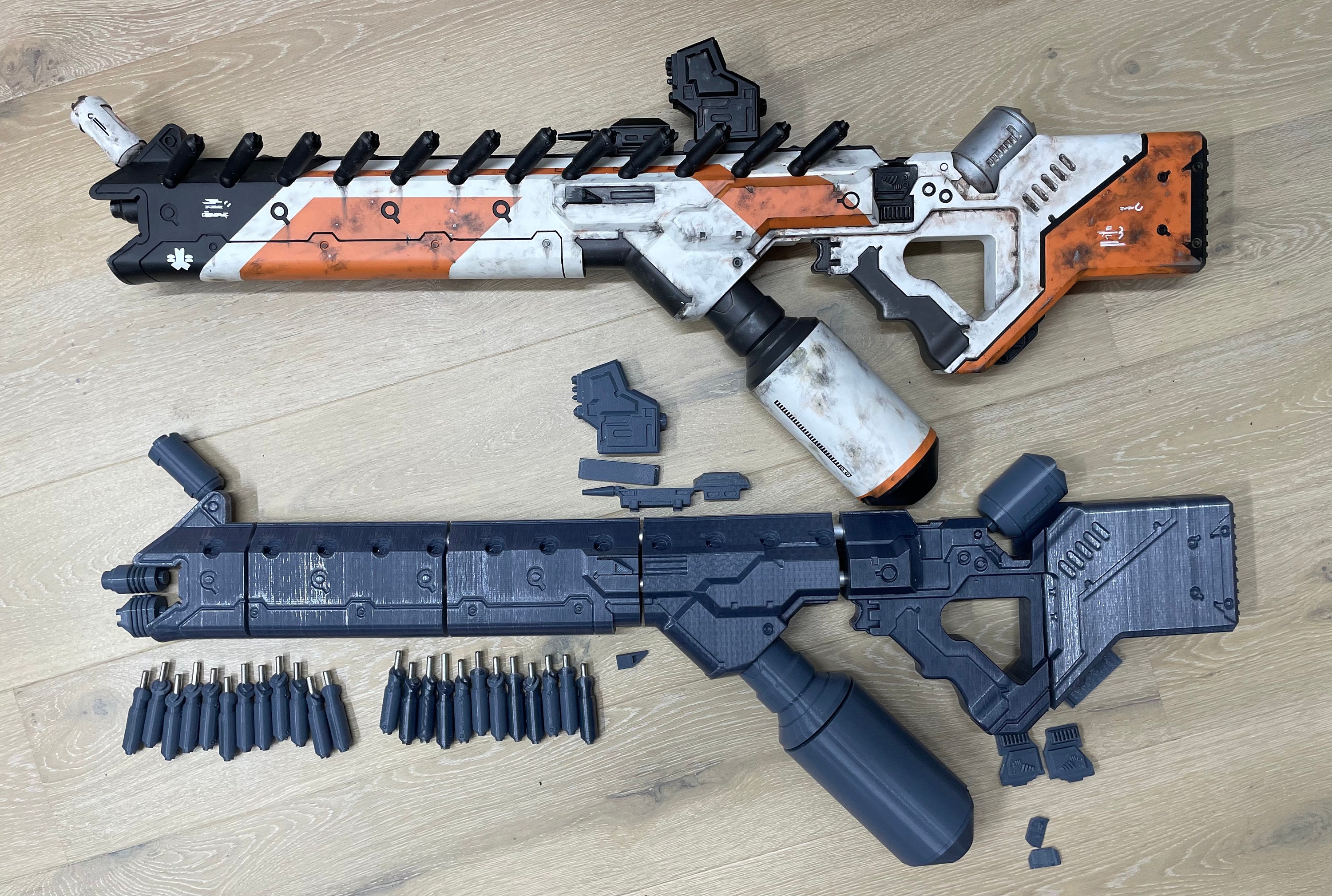 District 9 Weapons