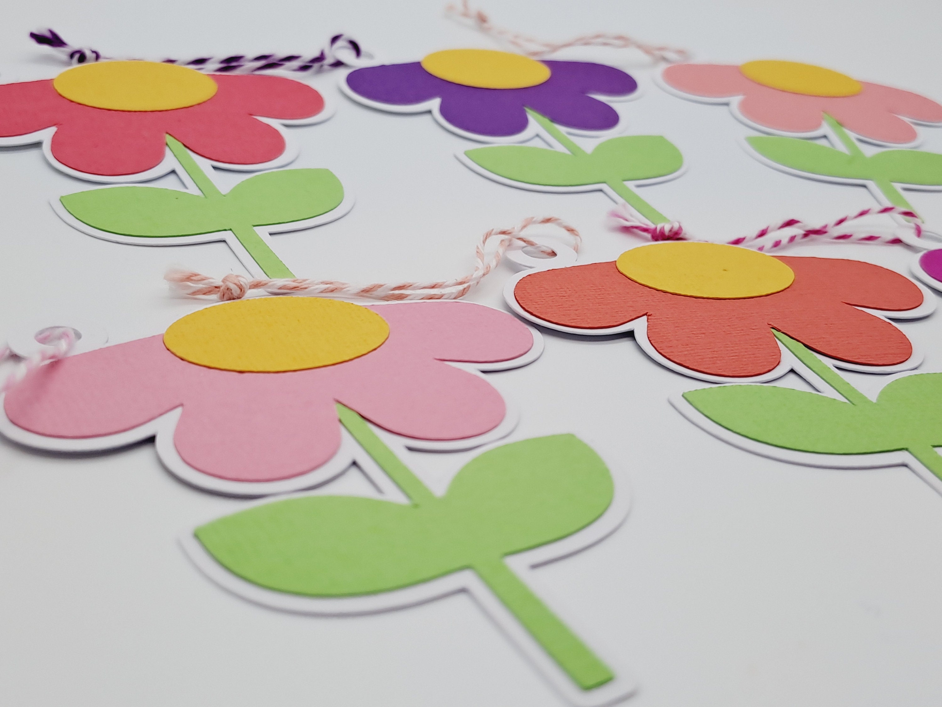 Daisy Flower Birthday Gift Tag Set. Set of 6. Pink, Lilac, Coral, Dark ...